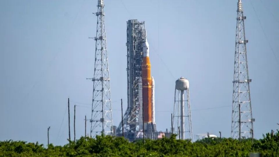 NASA cancela lanzamiento de misión Artemis I por fuga en motor – Cafe ... NASA cancela lanzamiento de misión Artemis I por fuga en motor – Cafe ...